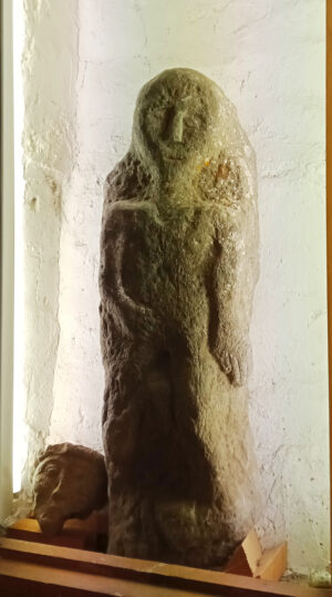 Walking with Sheela-na-gigs: a gallery – Story Archaeology